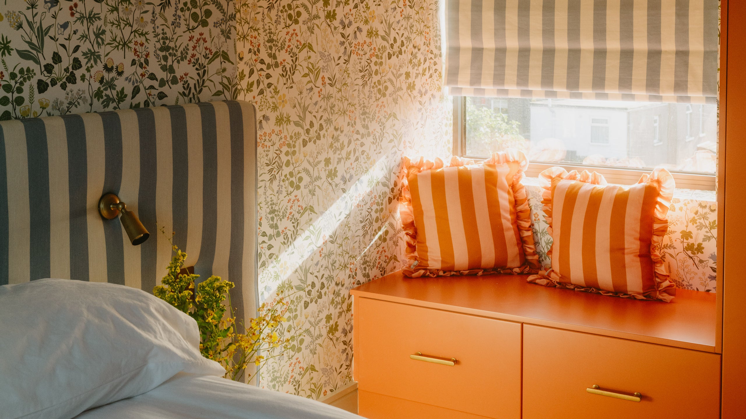 Colours of Arley - Bespoke striped fabric for distinctive spaces ...
